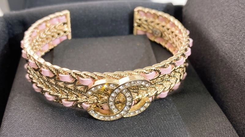 Brand-original Chanel Bracelets