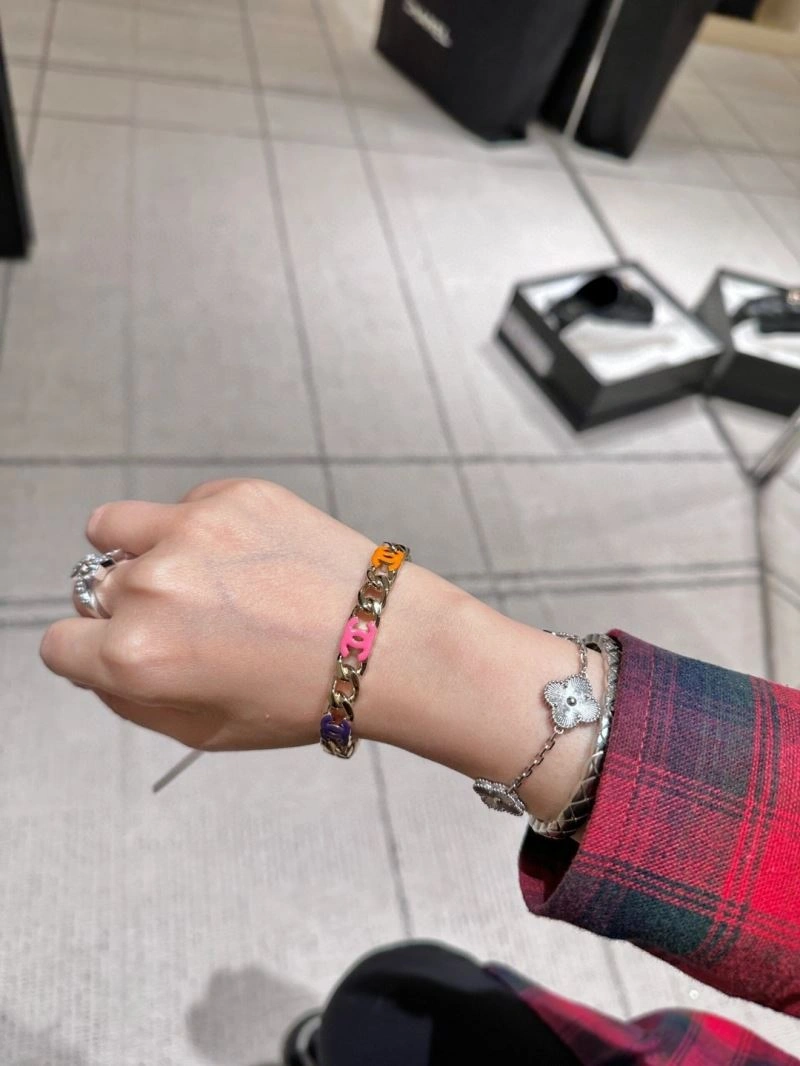 Brand-original Chanel Bracelets