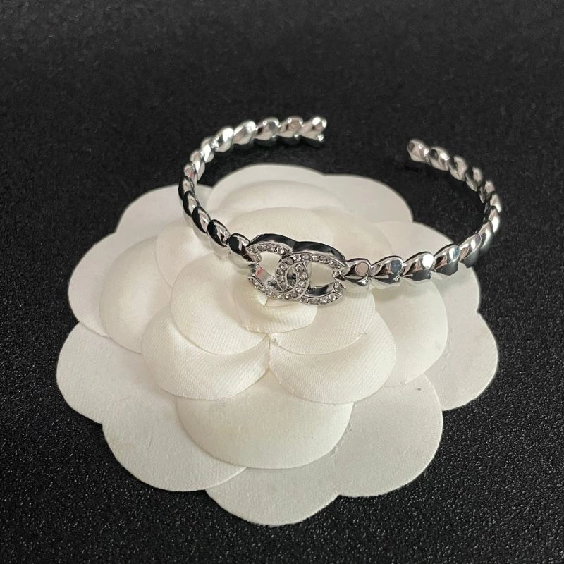 Brand-original Chanel Bracelets