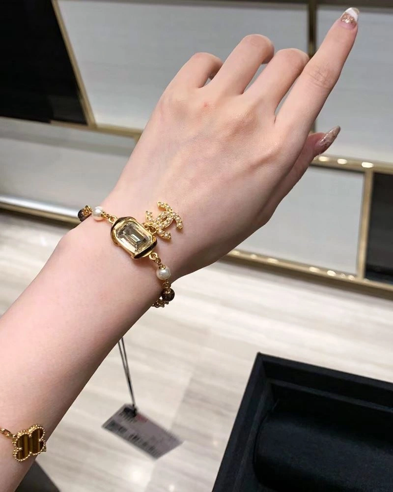 Brand-original Chanel Bracelets