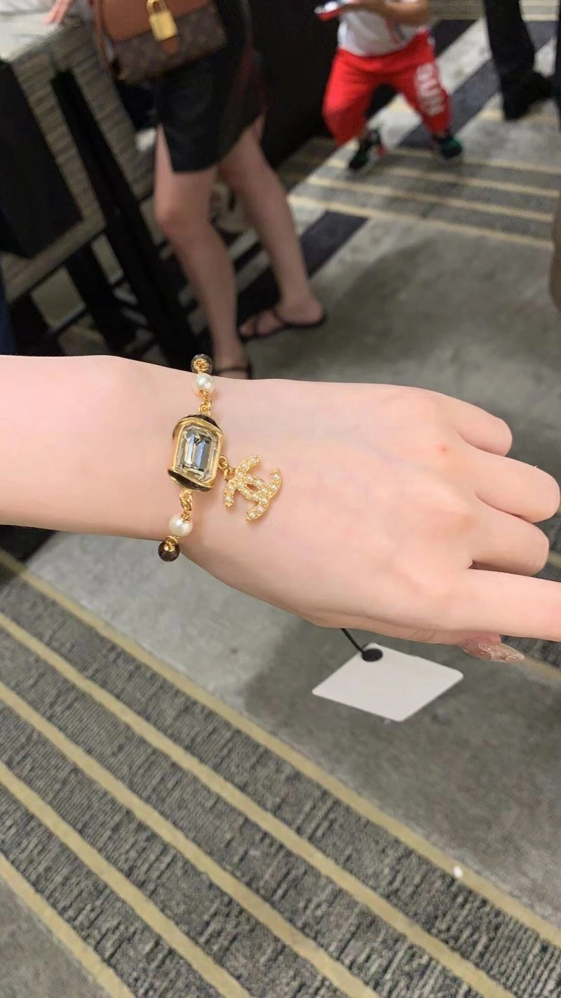 Brand-original Chanel Bracelets