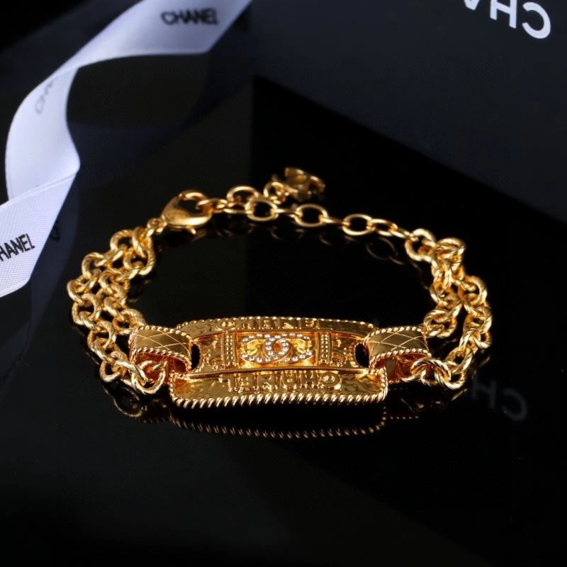 1:1 copy Chanel Bracelets