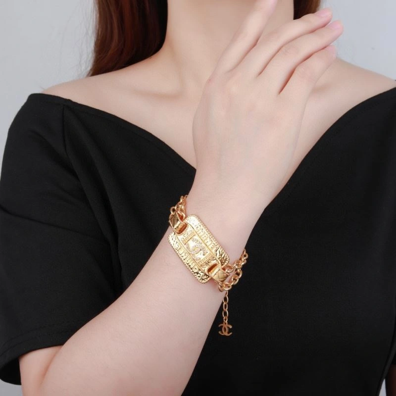 1:1 copy Chanel Bracelets