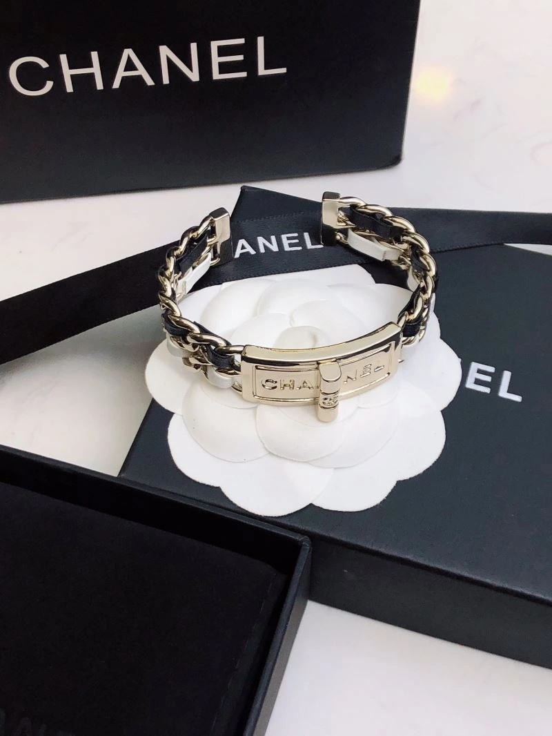Low-cost Chanel Bracelets