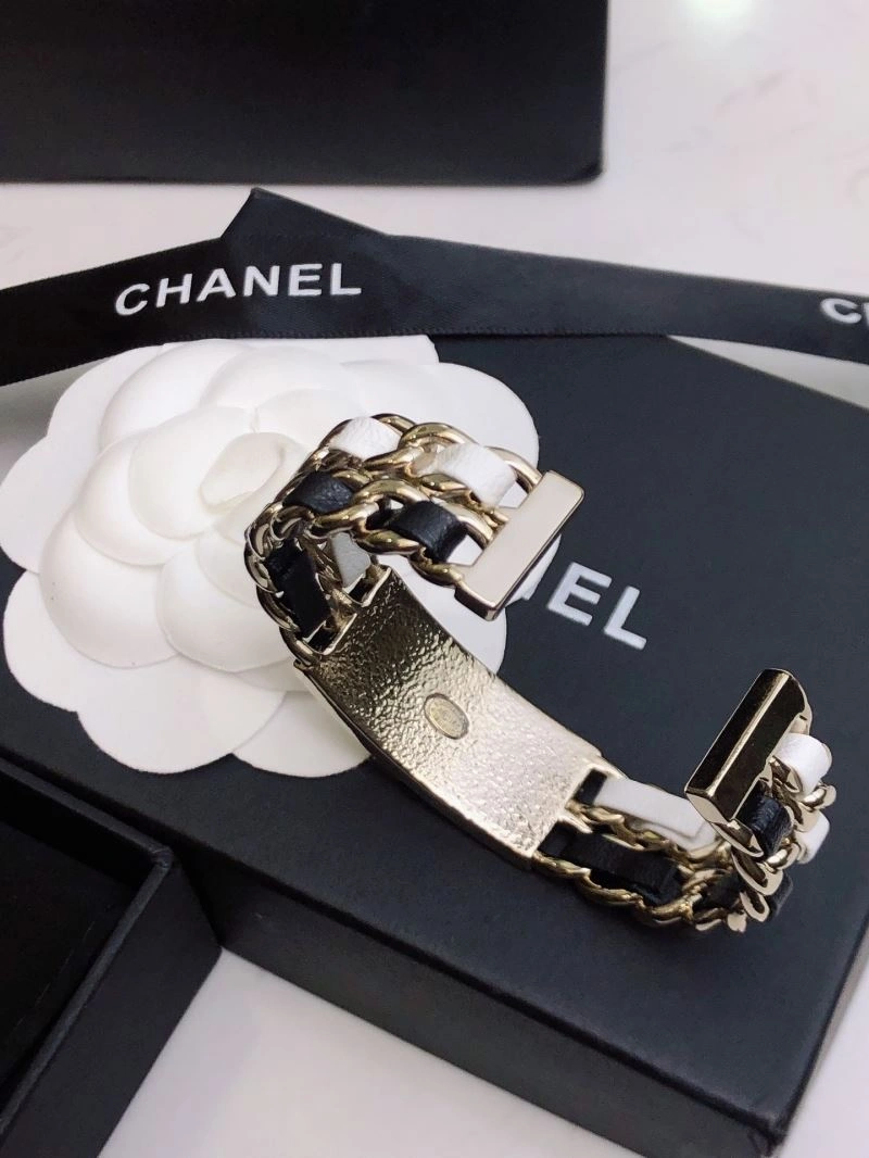 Low-cost Chanel Bracelets