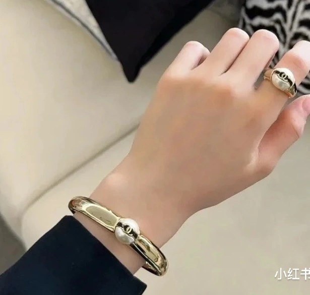 Inexpensive Chanel Bracelets