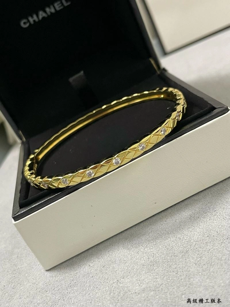 Top match Chanel Bracelets
