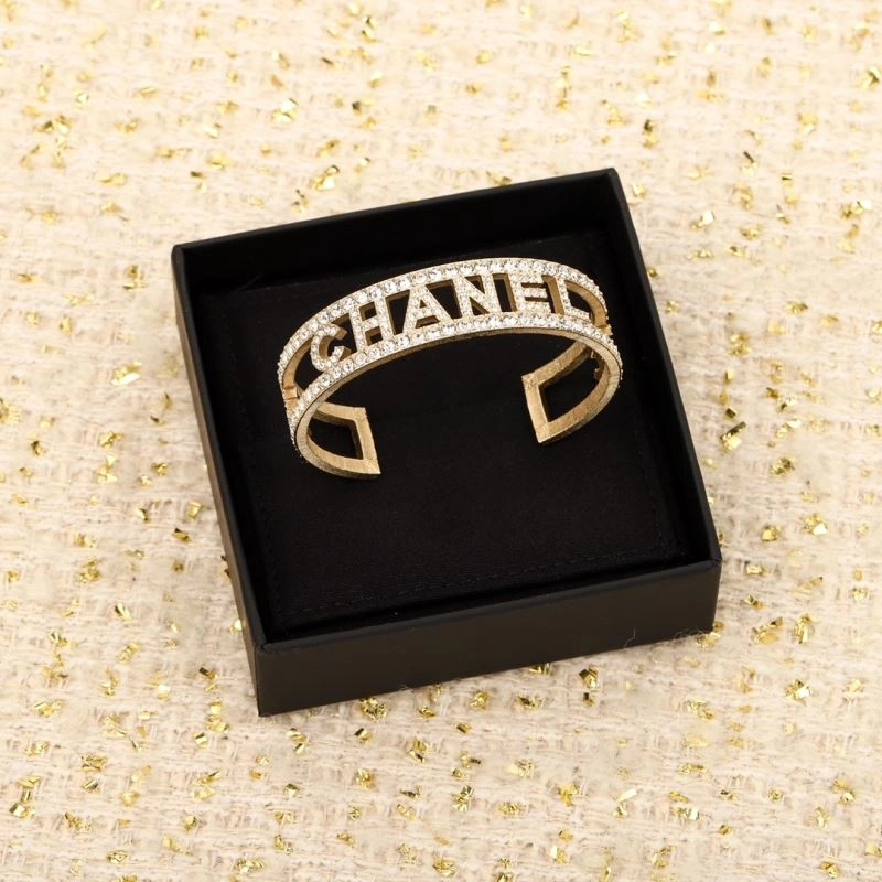 1:1 copy Chanel Bracelets