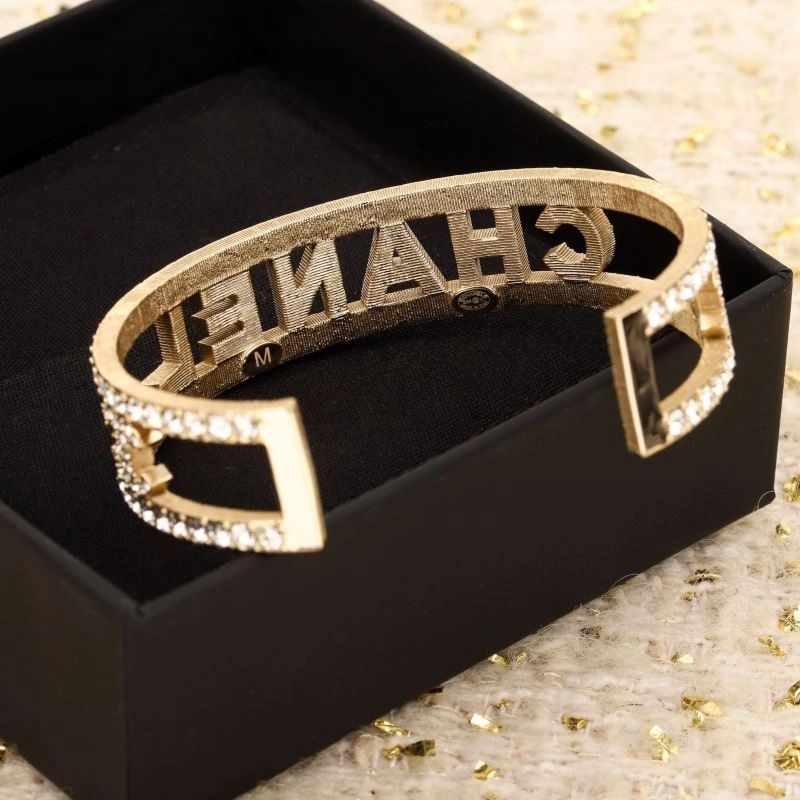 1:1 copy Chanel Bracelets