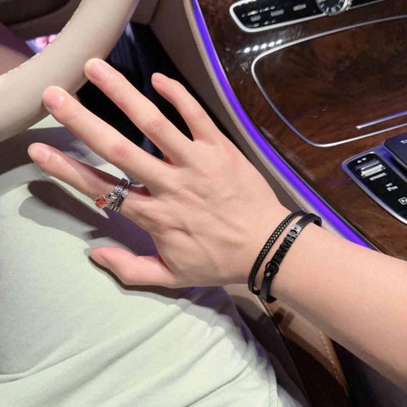 Bargain Chanel Bracelets