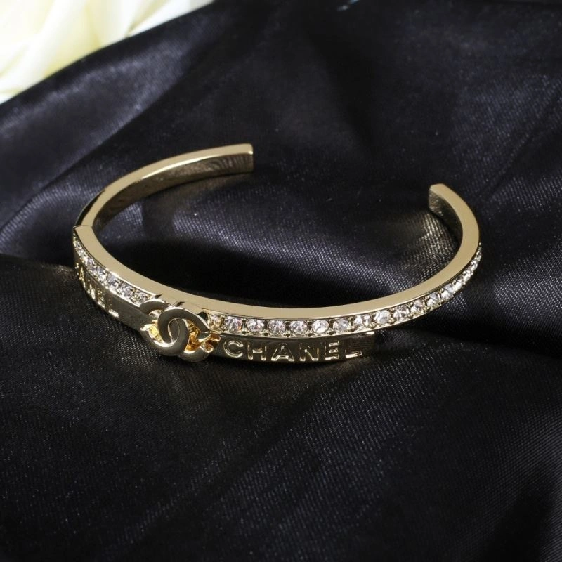 Precise copy Chanel Bracelets