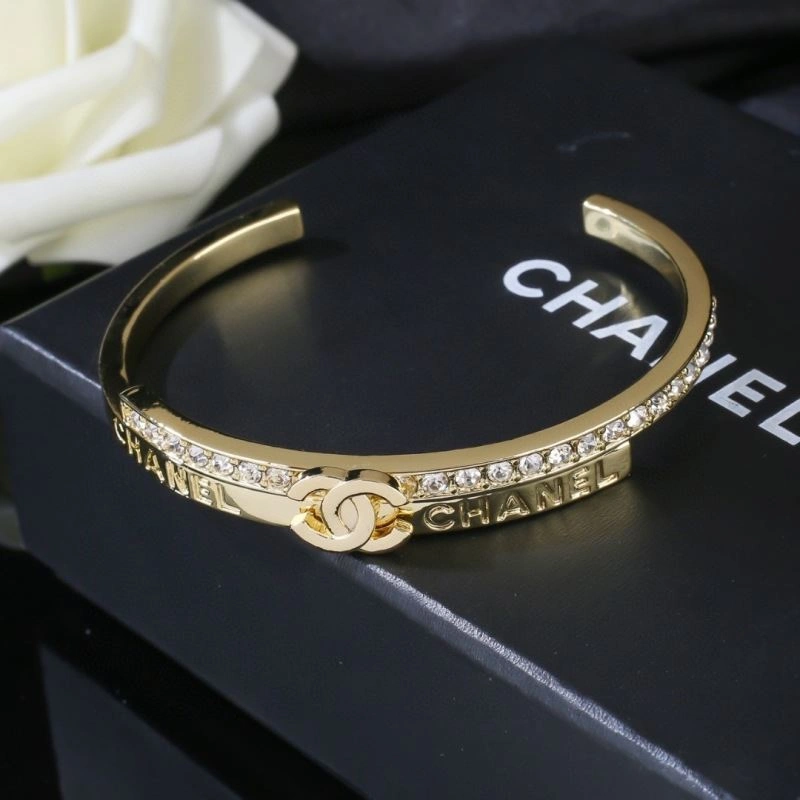 Precise copy Chanel Bracelets