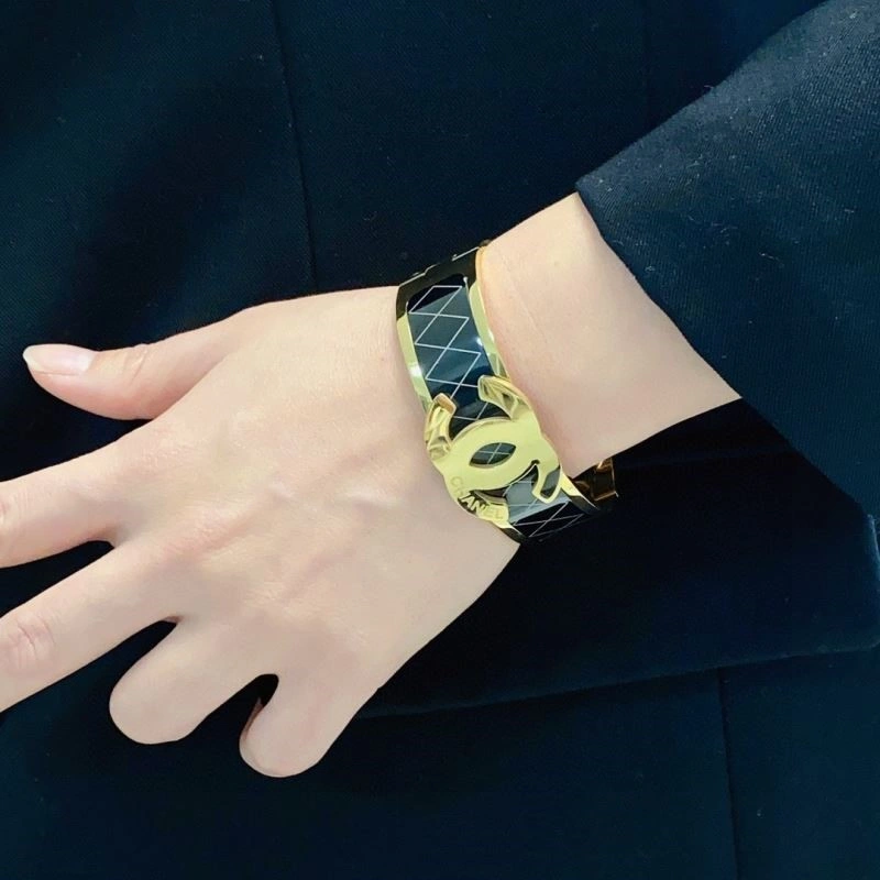 Mirror quality Chanel Bracelets