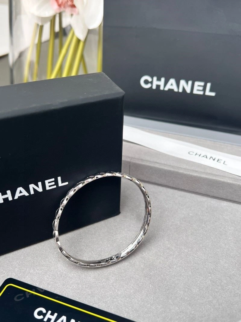 Low-cost Chanel Bracelets