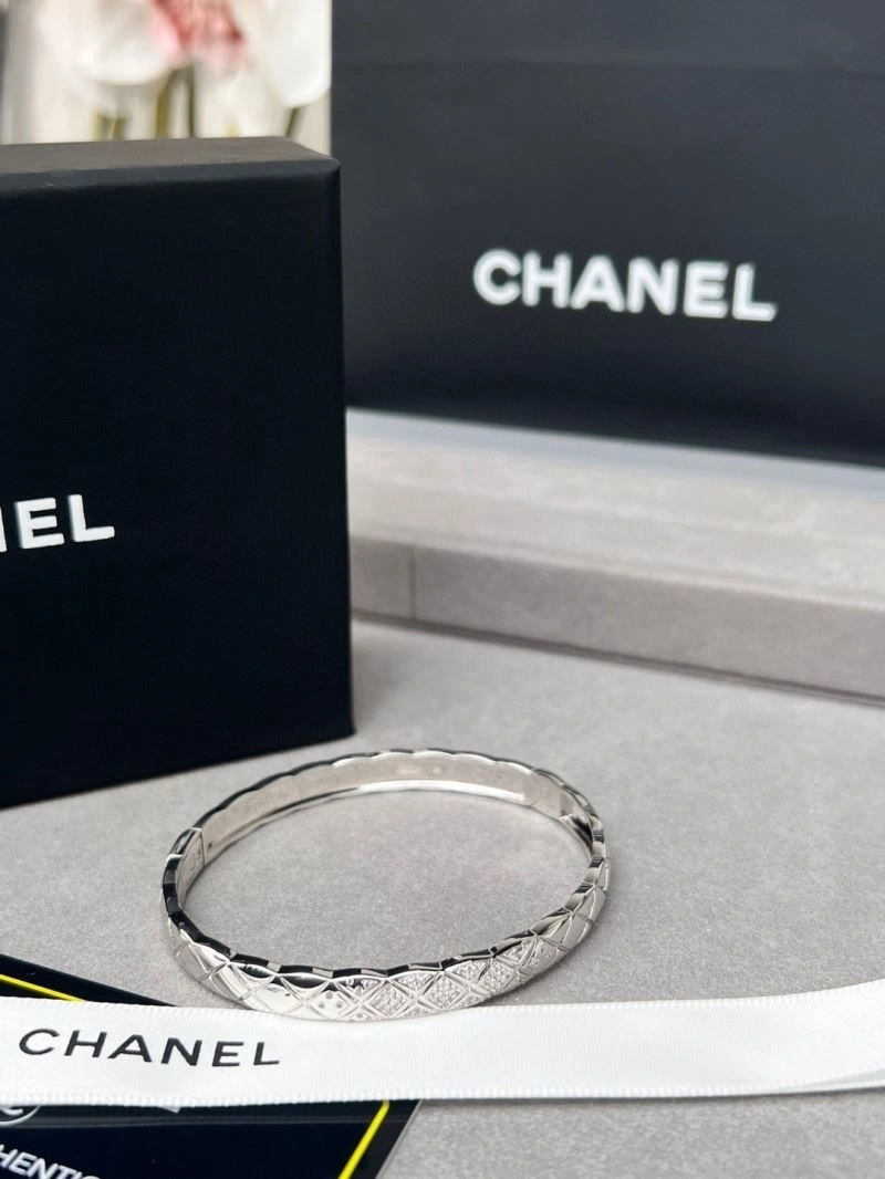Low-cost Chanel Bracelets