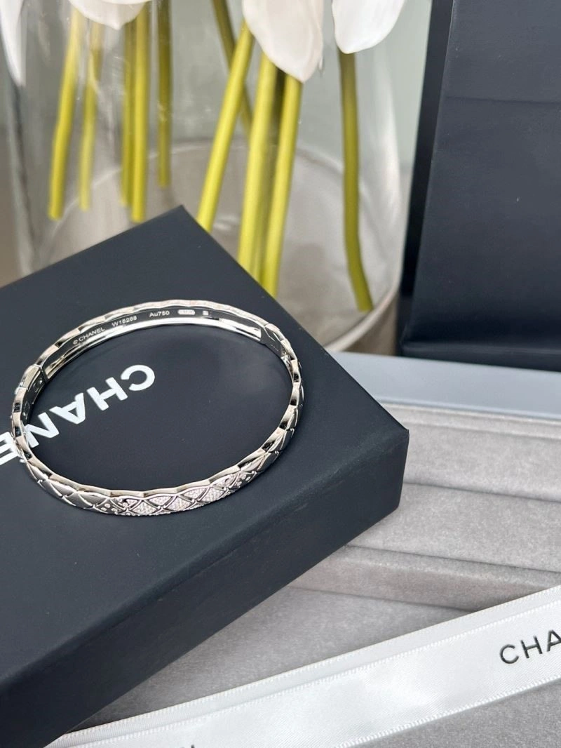 Low-cost Chanel Bracelets