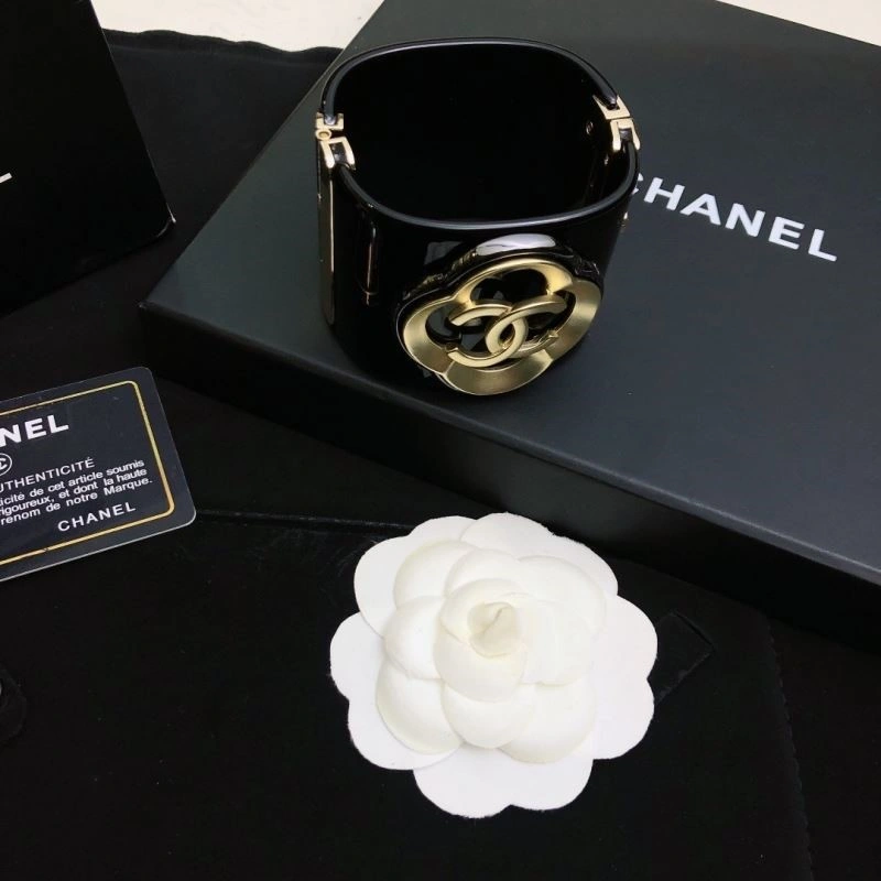 1:1 copy Chanel Bracelets