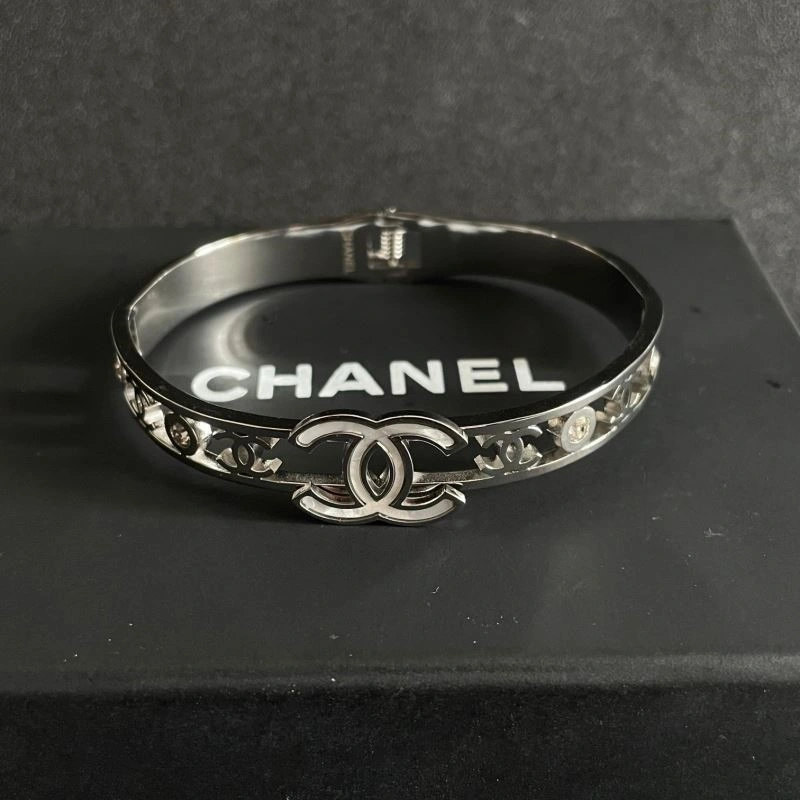 Precise copy Chanel Bracelets