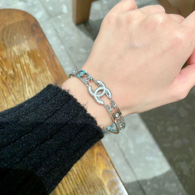 Precise copy Chanel Bracelets