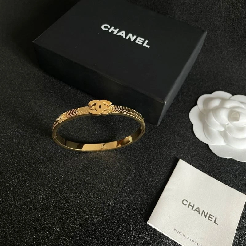 1:1 copy Chanel Bracelets