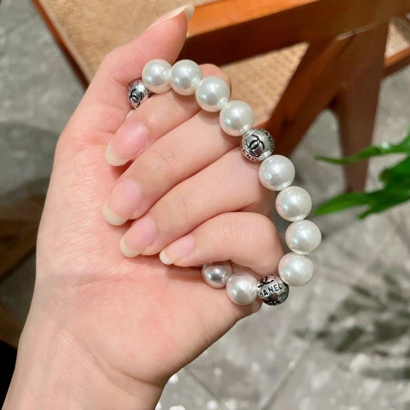 Accurate model Chanel Bracelets