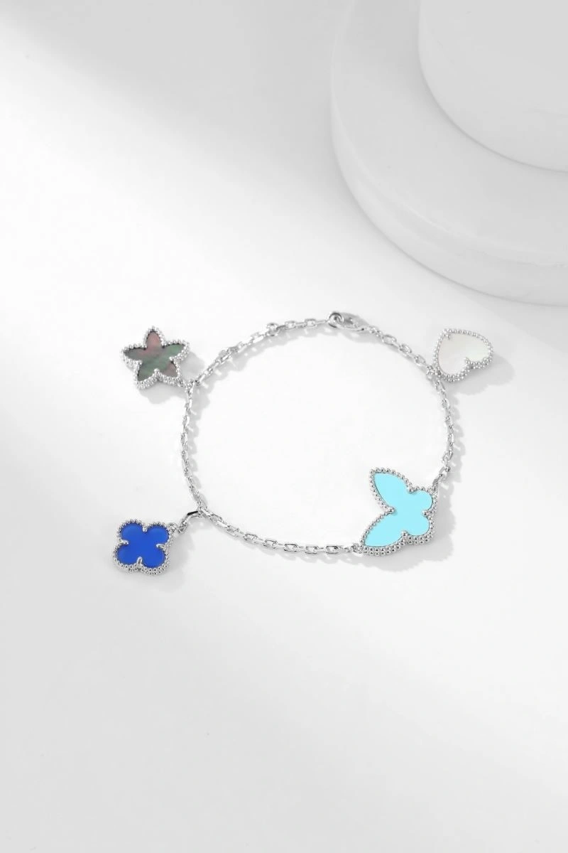 Brand-original Chanel Bracelets