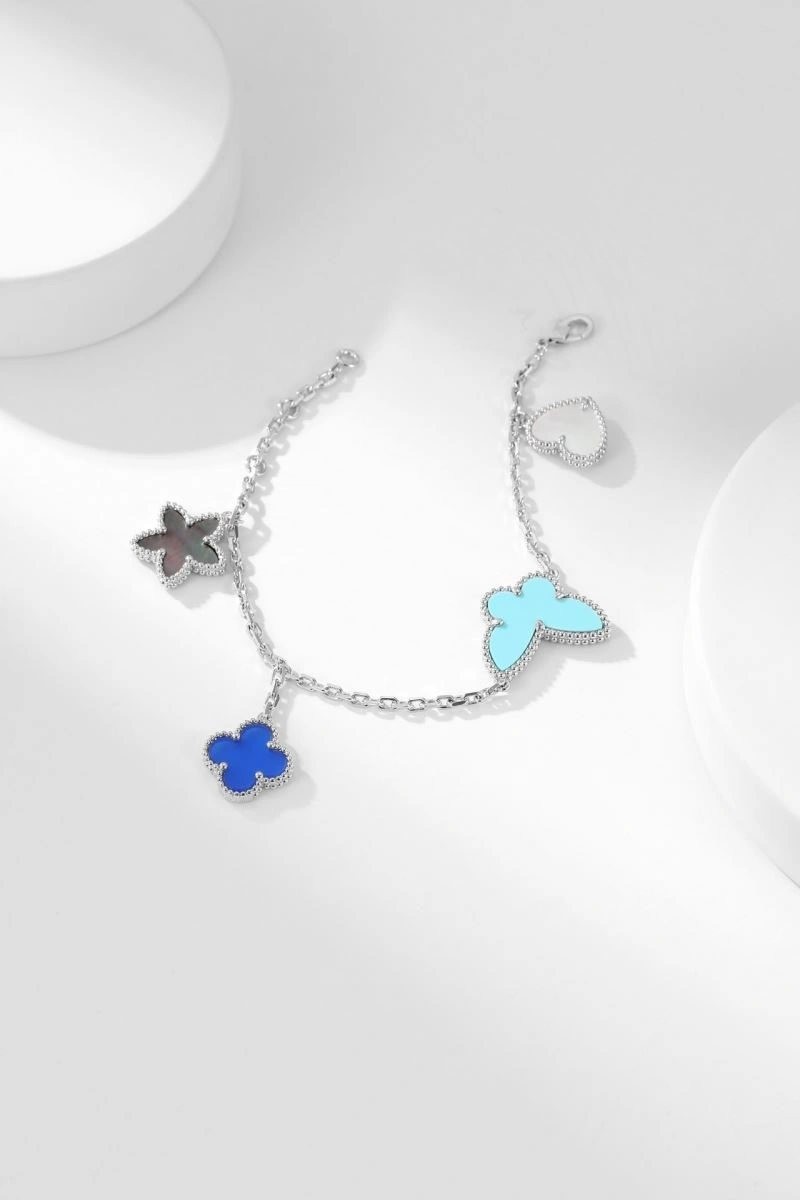 Brand-original Chanel Bracelets