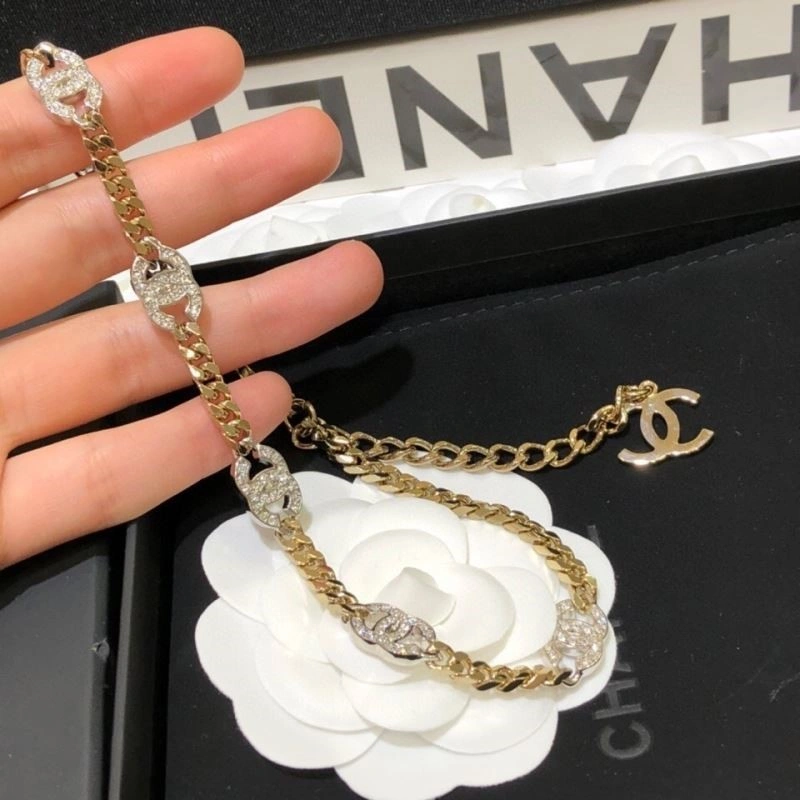 1:1 copy Chanel Bracelets