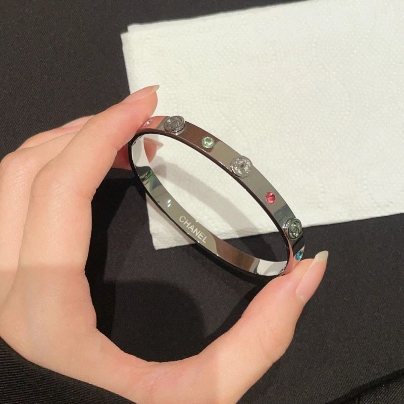 Low-cost Chanel Bracelets