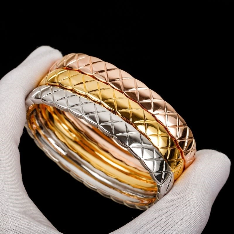 Top match Chanel Bracelets