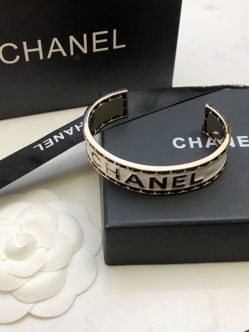 Brand-original Chanel Bracelets