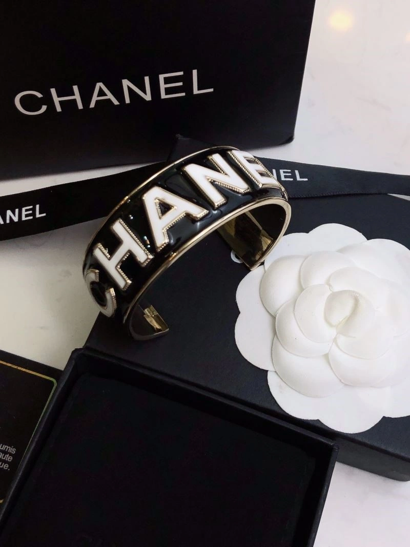 1:1 copy Chanel Bracelets