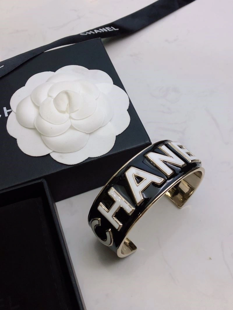 1:1 copy Chanel Bracelets