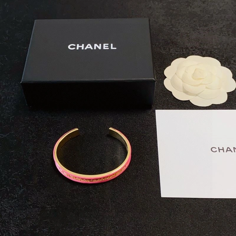 Top match Chanel Bracelets