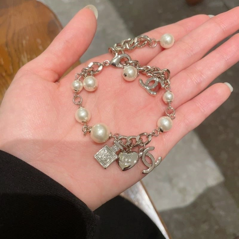 Mirror quality Chanel Bracelets