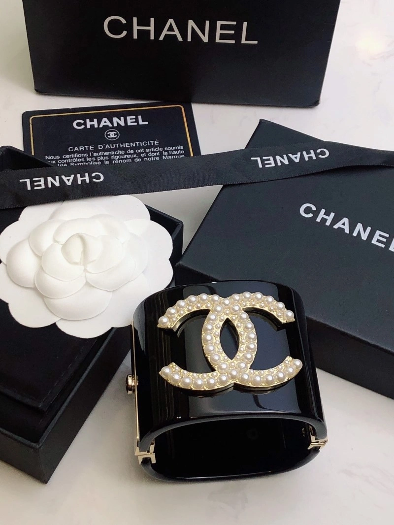 Bargain Chanel Bracelets