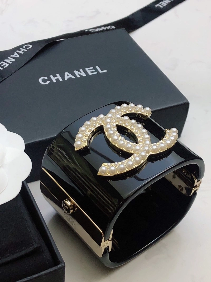 Bargain Chanel Bracelets
