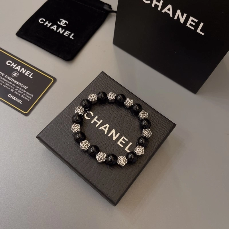 Top mirror Chanel Bracelets