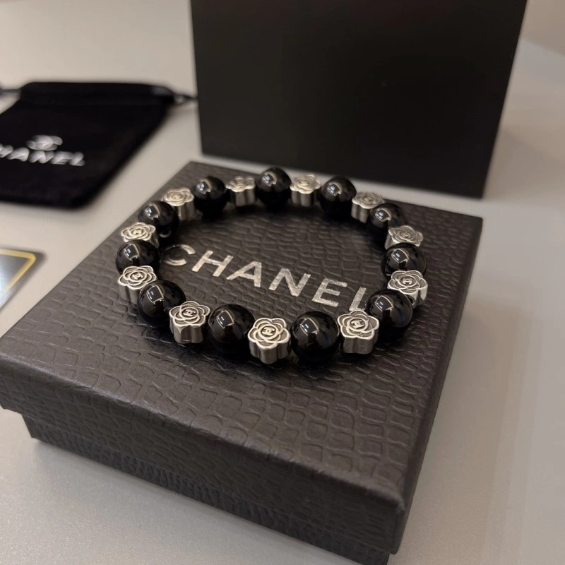Top mirror Chanel Bracelets