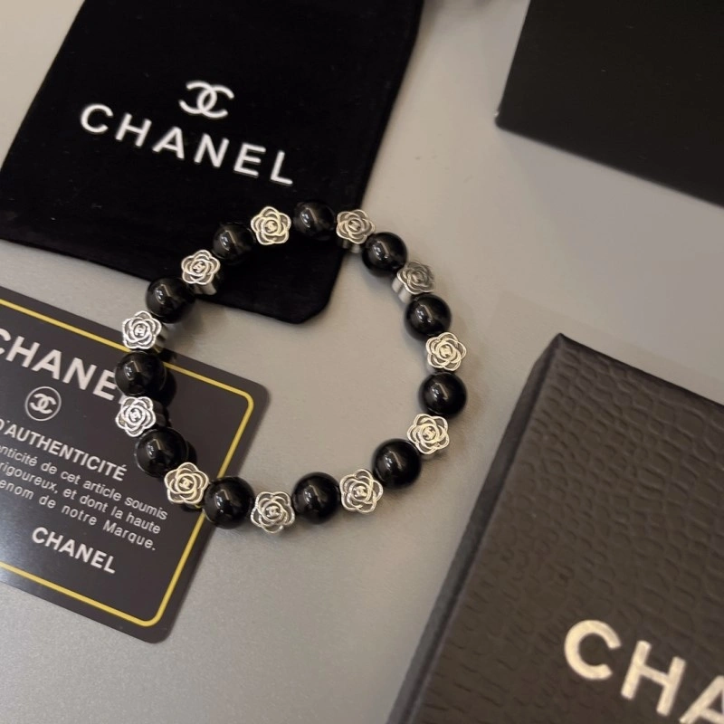 Top mirror Chanel Bracelets