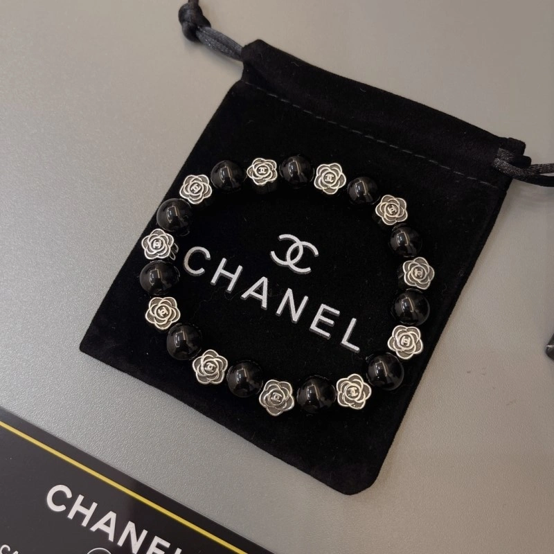 Top mirror Chanel Bracelets