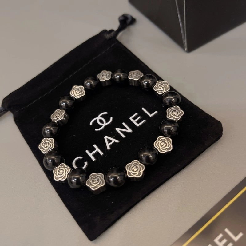 Top mirror Chanel Bracelets