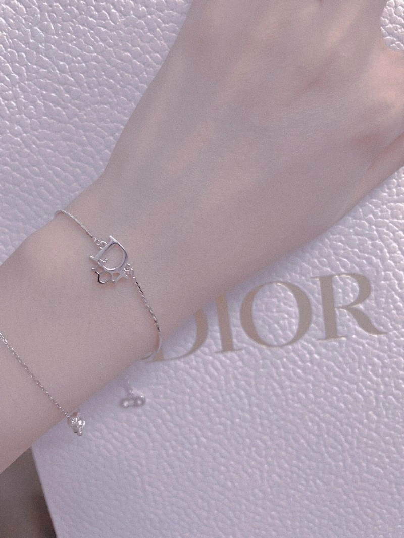 Brand-original Chanel Bracelets