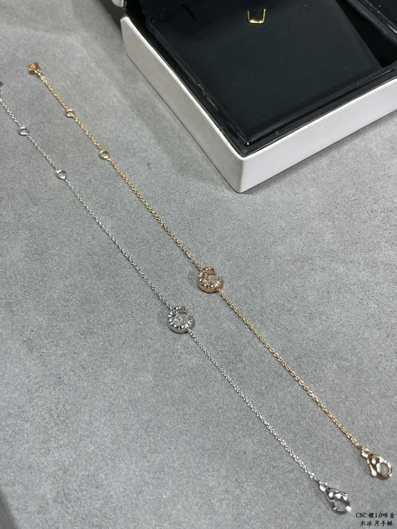 Brand-original Chanel Bracelets