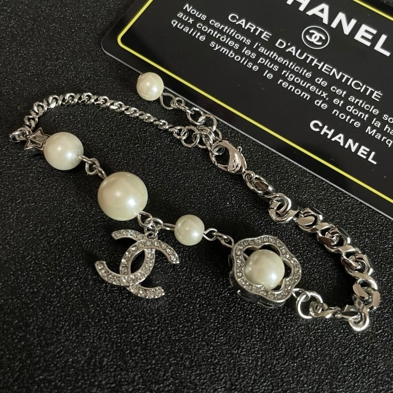 Precise copy Chanel Bracelets