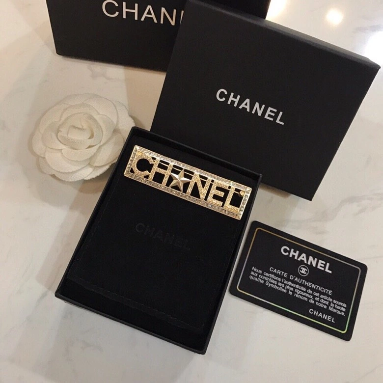 Accurate model Chanel Brooches