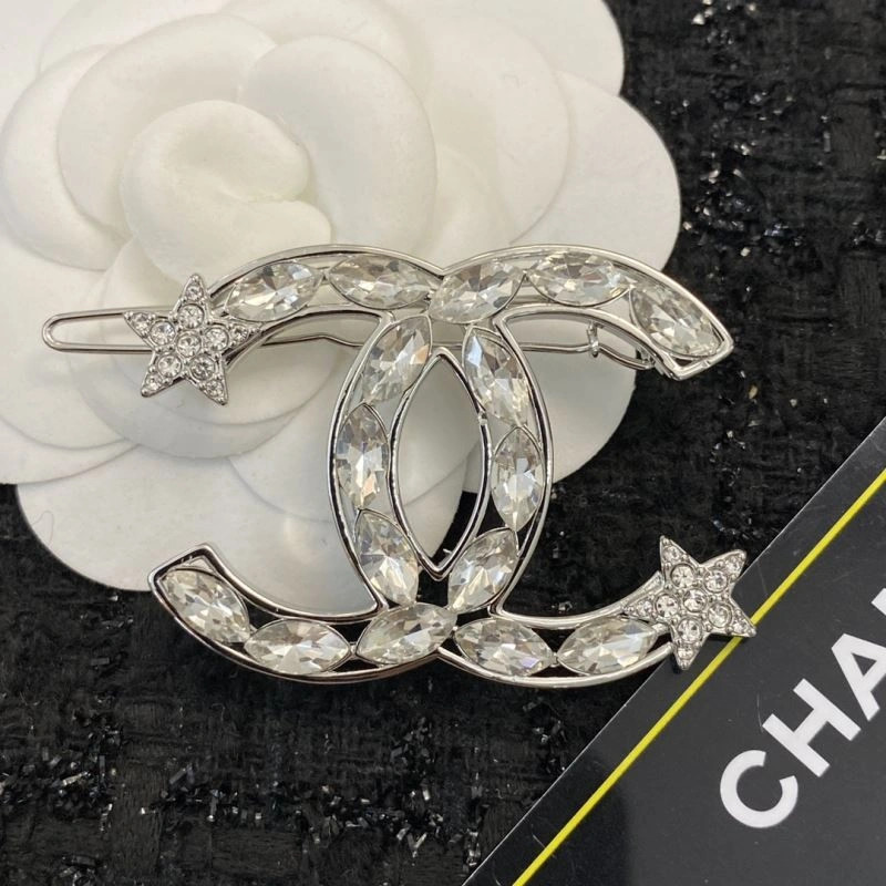 Brand-original Chanel Brooches