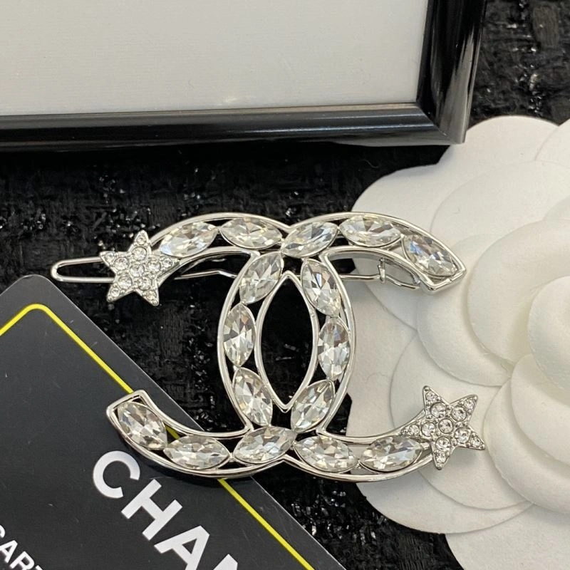 Brand-original Chanel Brooches