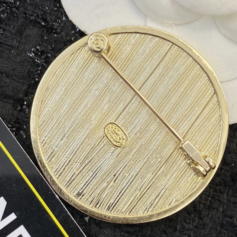 Brand-original Chanel Brooches