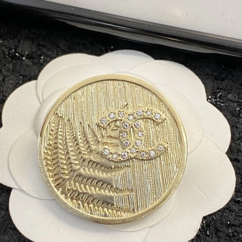 Brand-original Chanel Brooches